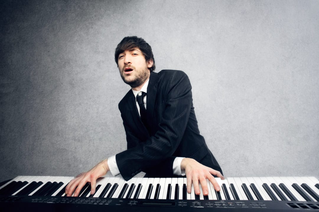10 Things Piano Players Do Differently - Musical U